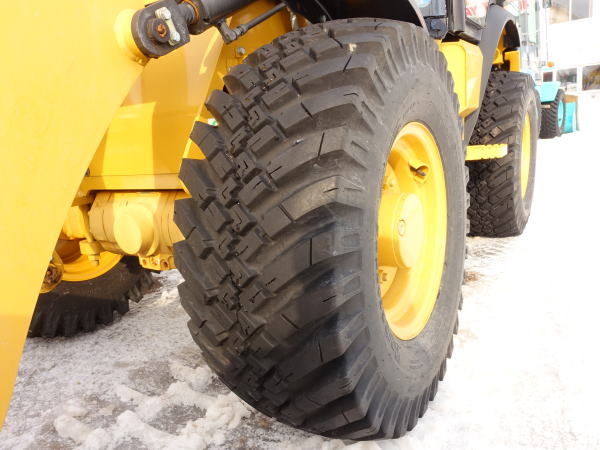 CAT ホイールローダー 901C バケット容量0.4m3 中古タイヤショベル 札幌